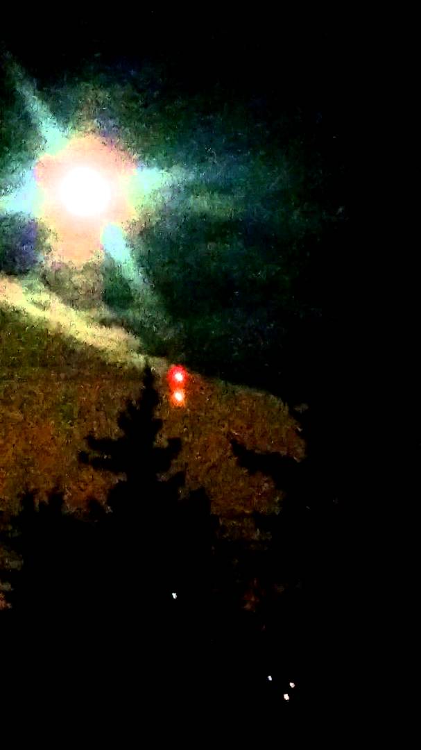 Disk Shaped UFO sightings Filmed Over USA – May 2017 | UFO Database ...